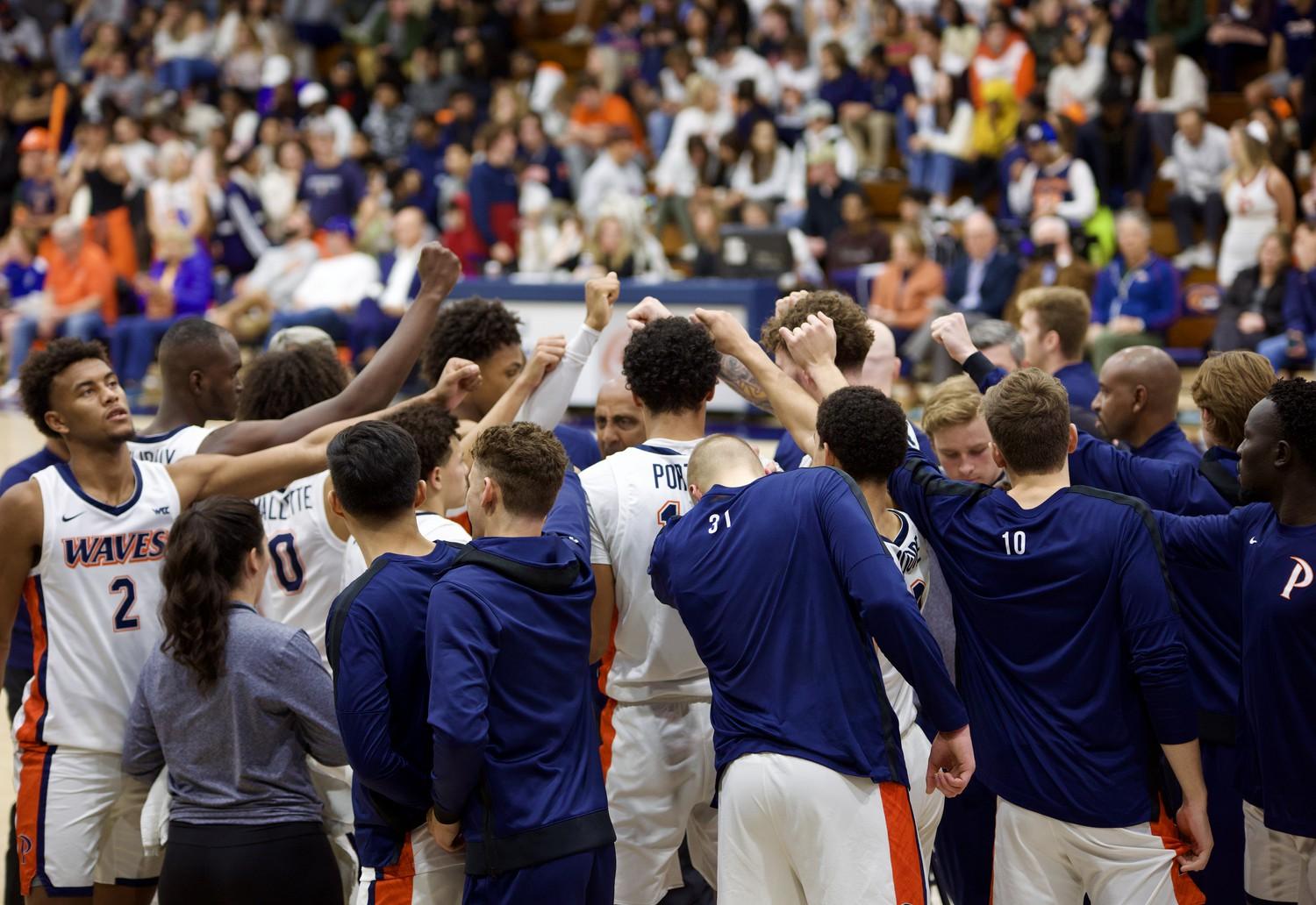 Men's Basketball Blows Out Rice in Season Opener With a 106-67 Victory ...