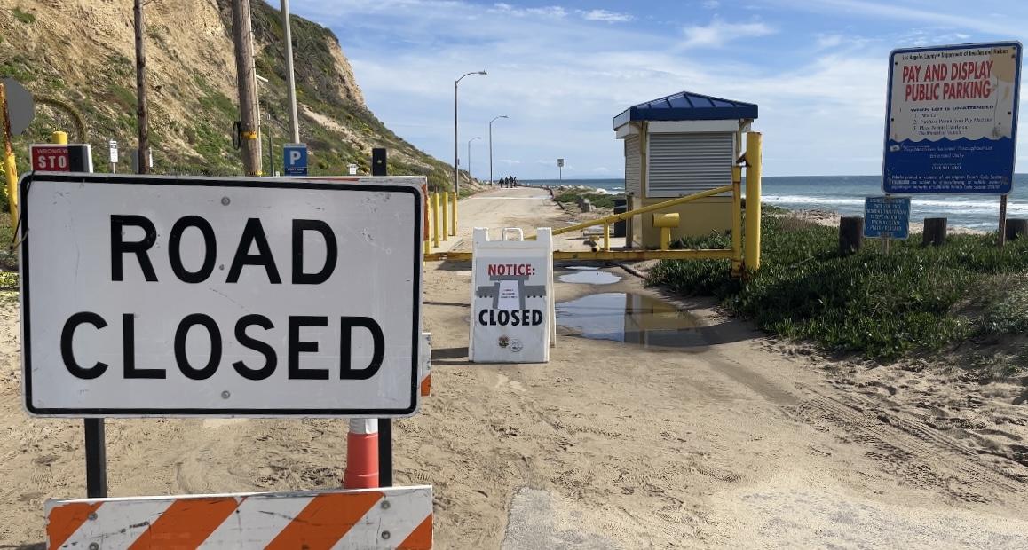 A Parking Disaster at Point Dume: Tourists and Residents Struggle with ...